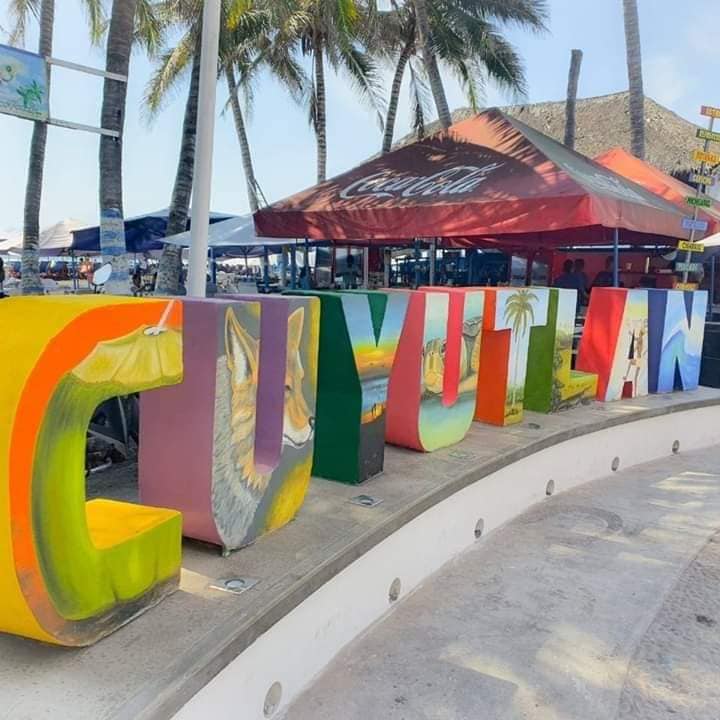 Cuyutlan y su Ola Verde - Conoce Manzanilllo